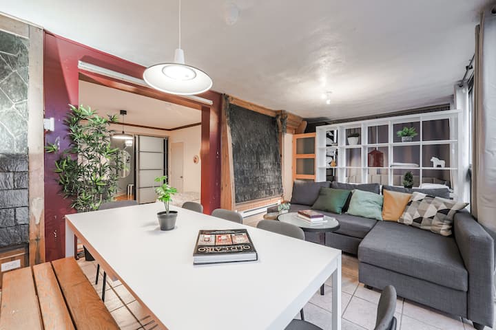 Free Parking W/terrace & Vintage Vibes - Montreal