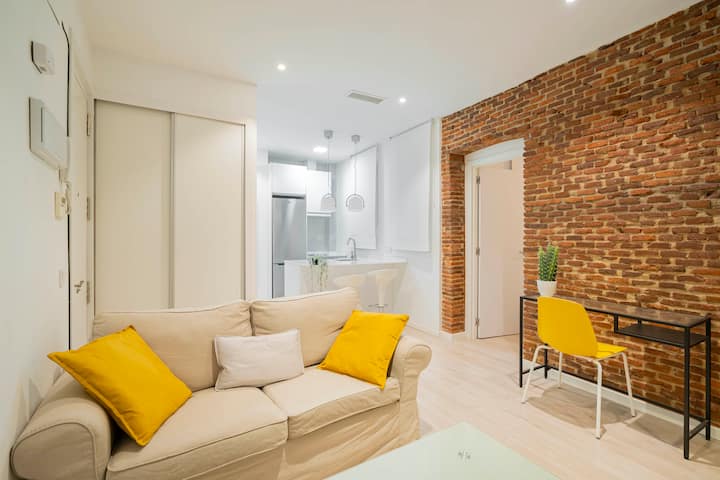 2 Bedroom Flat In La Latina - Palacio Real de Madrid