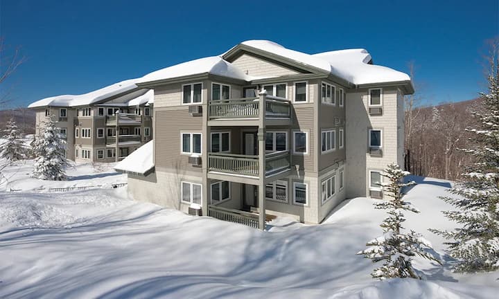 Smugglers Notch 1 Bedroom - Lake Carmi State Park, Franklin