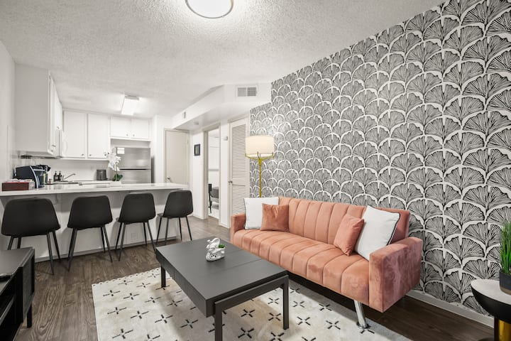 Stylish & Central ~ 10m Downtown ~ Ut/moody - Austin, TX