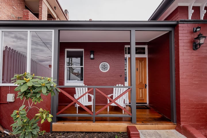Inner-city Heritage Home In Hobart - Hobart