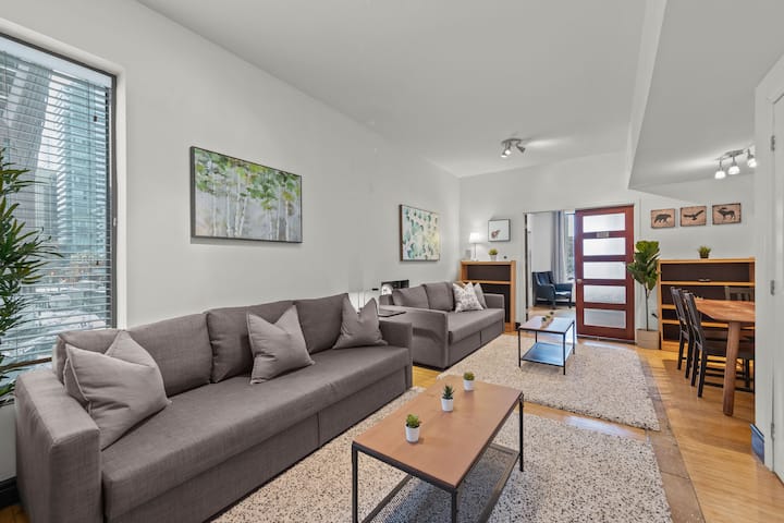 Cozy Suite In The Heart Of Entertainment District - Toronto