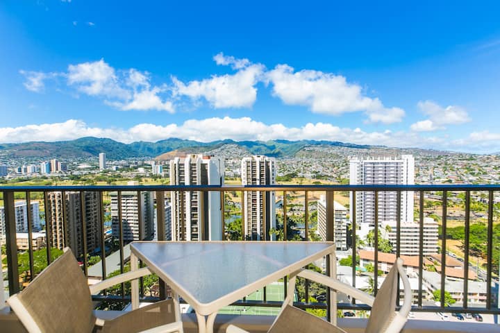 26fl Mountain View | Free Parking+ Pool+ Wifi+ Ac - Kailua, HI