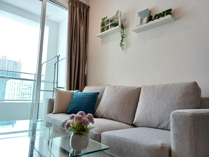 Mansionone| 2r2b 8pax| Seaview| Gleneagles - Penang Island