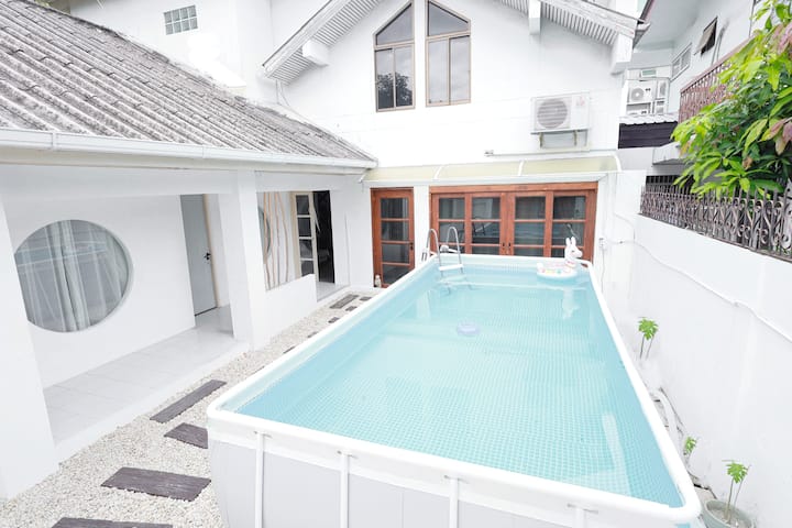 Boutique Pool Villa/jodd Fair/rca/sukhumvit - Bangkok