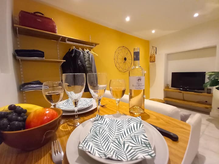 1# Studio # Place Charmante - La Seyne-sur-Mer
