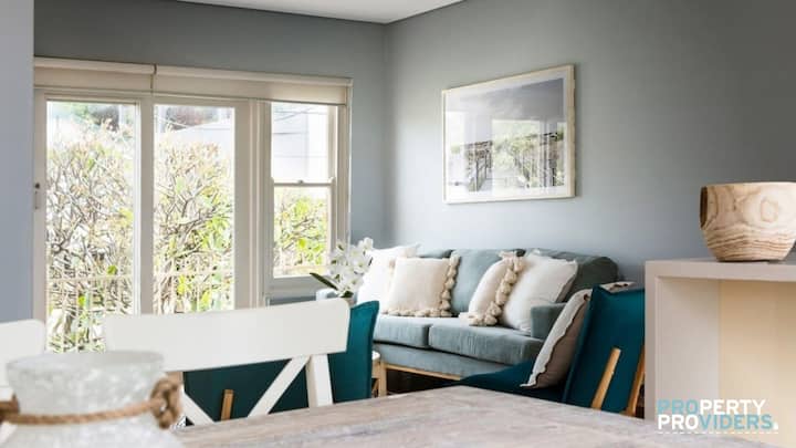 Freshwater Retreat - 3 Bedroom Apartment - Narrabeen