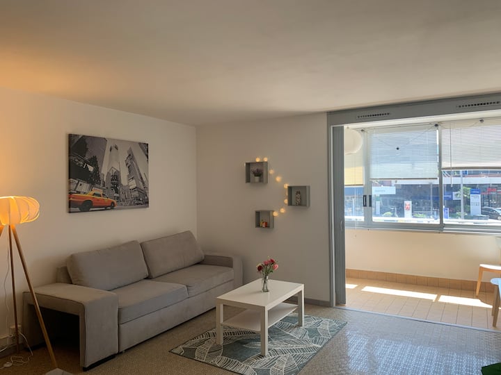 Studio Fabio/ Terrasse/ Mer/ Aéroport Nice à 10min - St-Laurent-du-Var