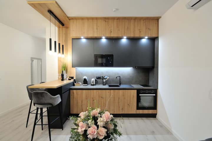 Luxury 4 Star Apartment, Balc, A/c, Wi-fi, Parking - Mostar