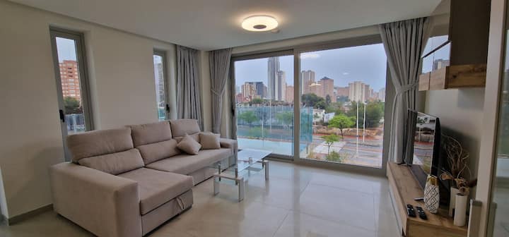 Lujoso Apartamento De 1 Dormitorio - Benidorm