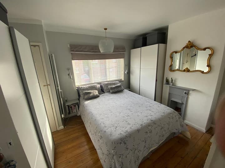 Bedroom, Parking, Wi-fi - Ely