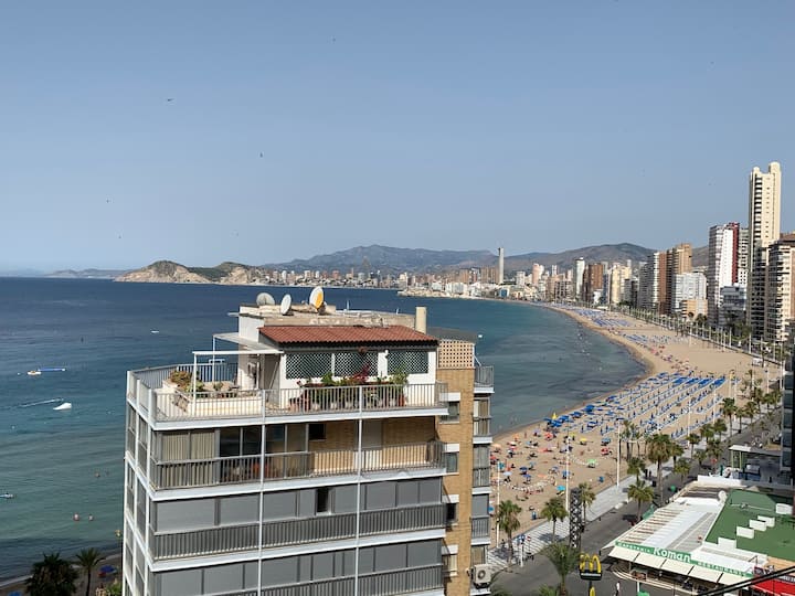Junto A La Playa - Benidorm
