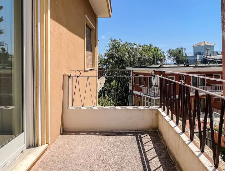 Appartamento Con 7 Posti Letto - Albissola Marina