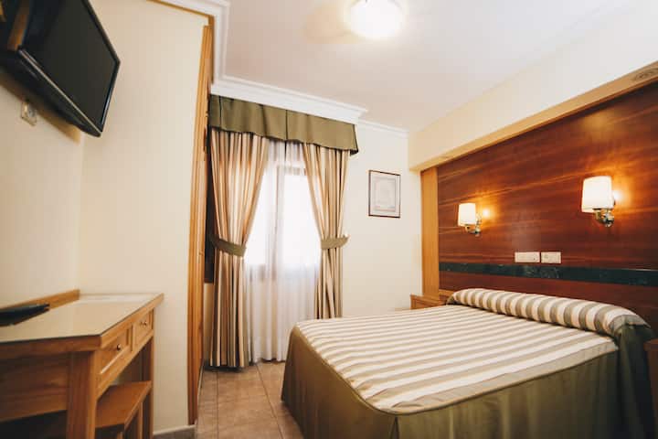 Habitación Matrimonial - Toledo