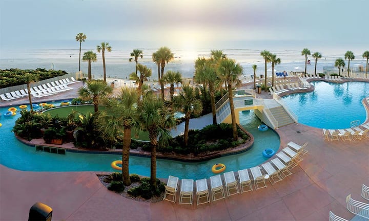 Ocean Walk 3br Deluxe *Oceanfront* - Ormond Beach, FL