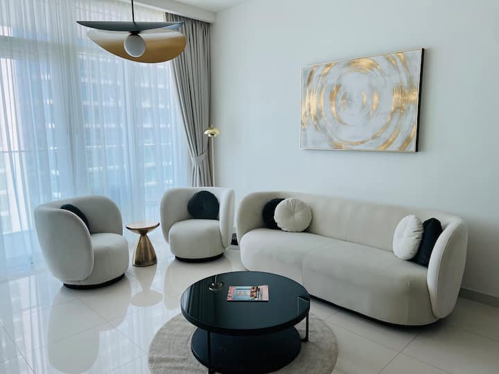 Luxury Private Beach Apartment - Dubai Marina