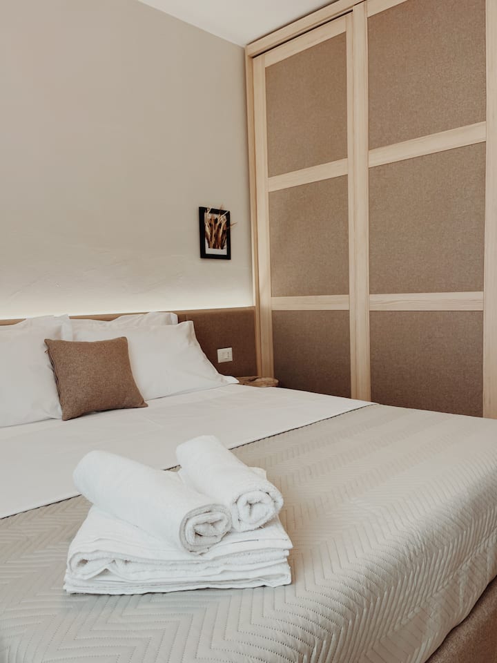 Nereus Luxury Apartments 2 - Orikum