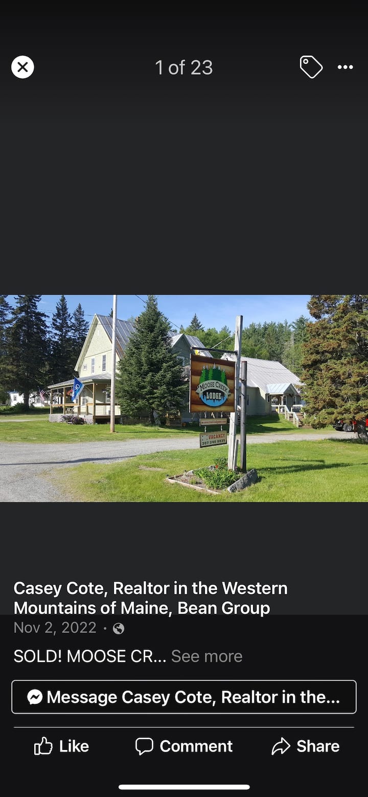 Moose Creek Lodge, Eustis. Great For Large Groups - Maine