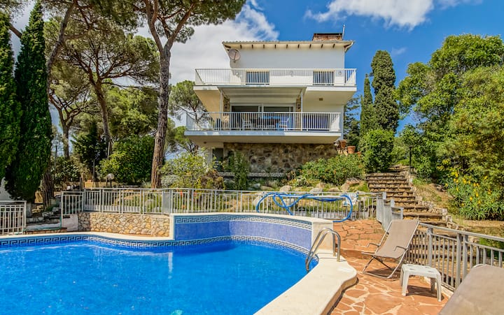 Yourhouseinspain-pool*tennis*seaview*charger E Car - Blanes