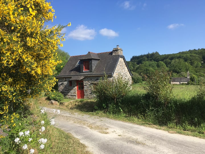 Gîte Entre Mer Et Monts D'arrée - Finistère
