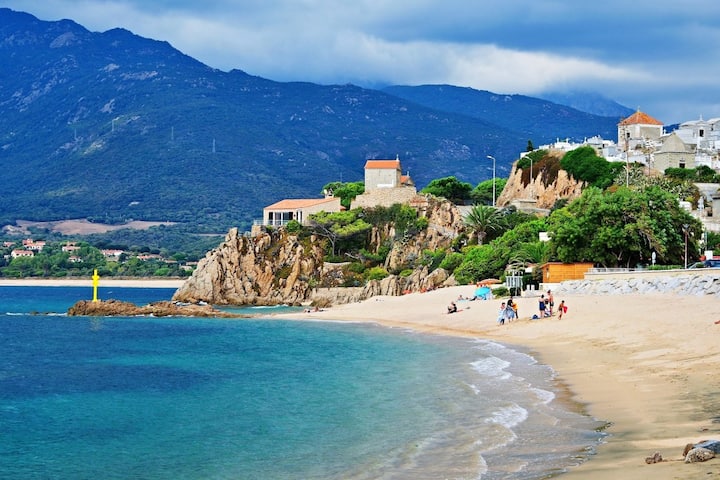 T3 Bord De Mer, Les Pieds Dans L'eau Et Vue Mer - Propriano