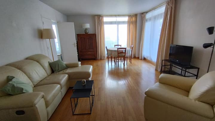 A Paris Chez Tom - Paris