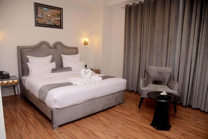 Room In Hotel In Lahore, Pk. - Lahore