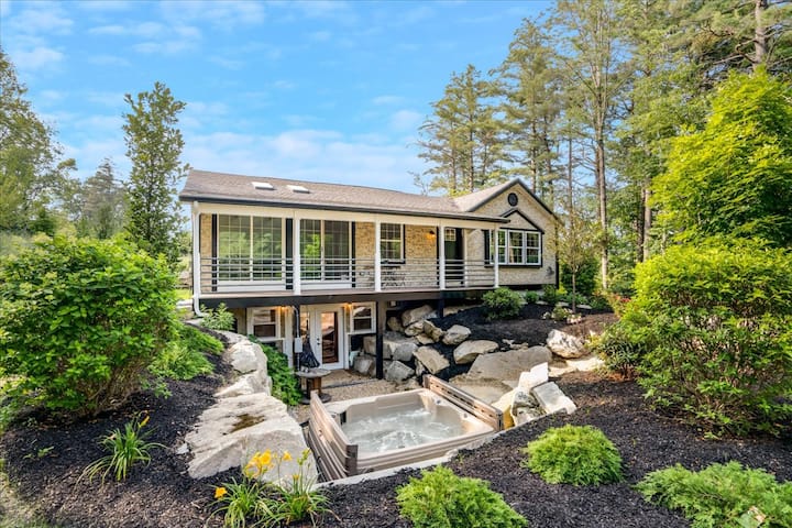 Hot Tub~gas Fireplace ~Game Room~ski 30 Min Drive - Silver Lake State Park, Hollis