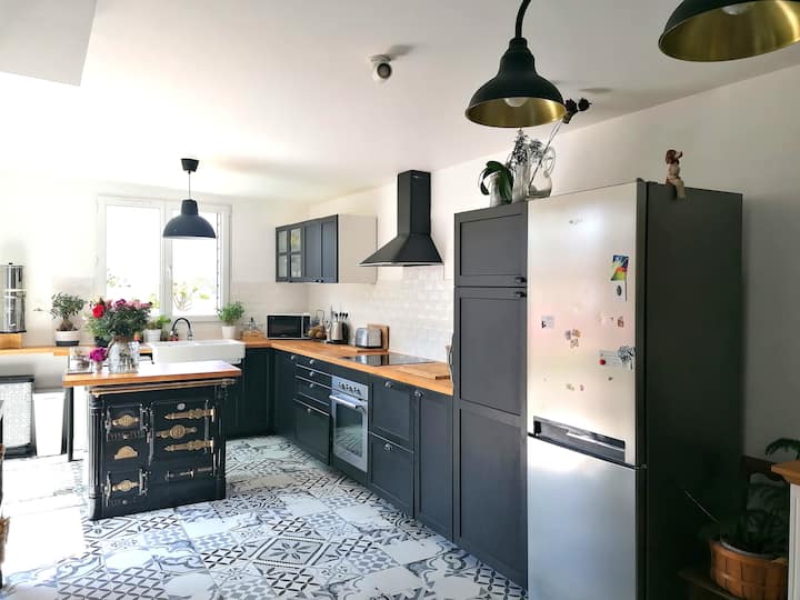 Maison Familiale Avec Ou Sans Sa Dépendance - Villerville