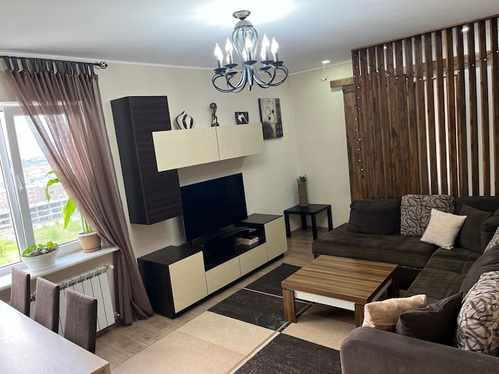 4-room Apartment With Interesting Design - Armenia