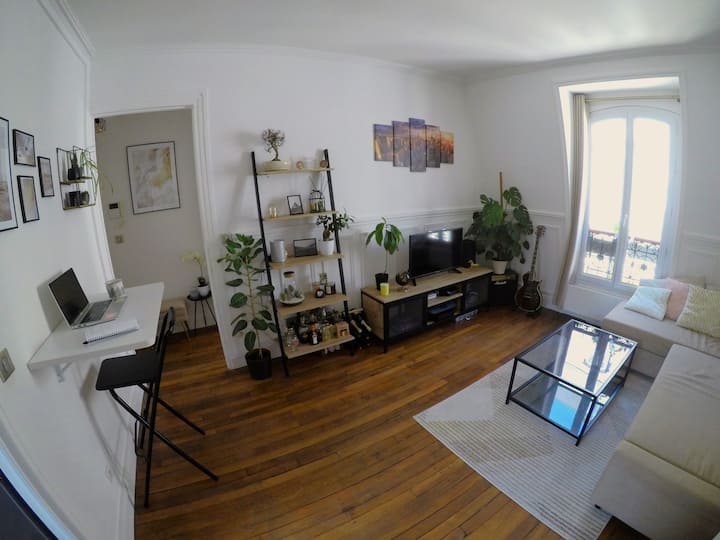 Appartement Central, Lumineux Et Calme - Paris