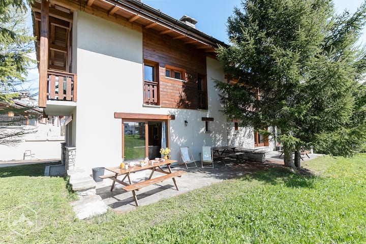 Chalet De Montagne 27 Couchages - Val-Cenis