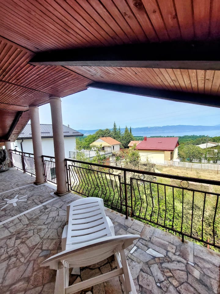 Entire Villa "Stone Tree" - Lake Ohrid