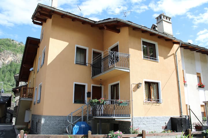 Casa Vacanze "Maison Milliery" - Valsavarenche