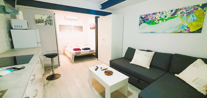 4 Estudio Interior Con Acceso Directo A Calas - Alicante