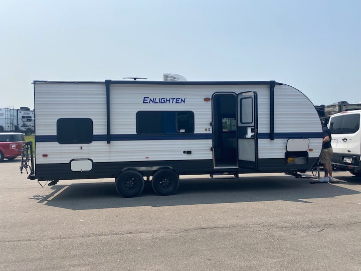 Family Fun Travel Trailer - Dayton, OH