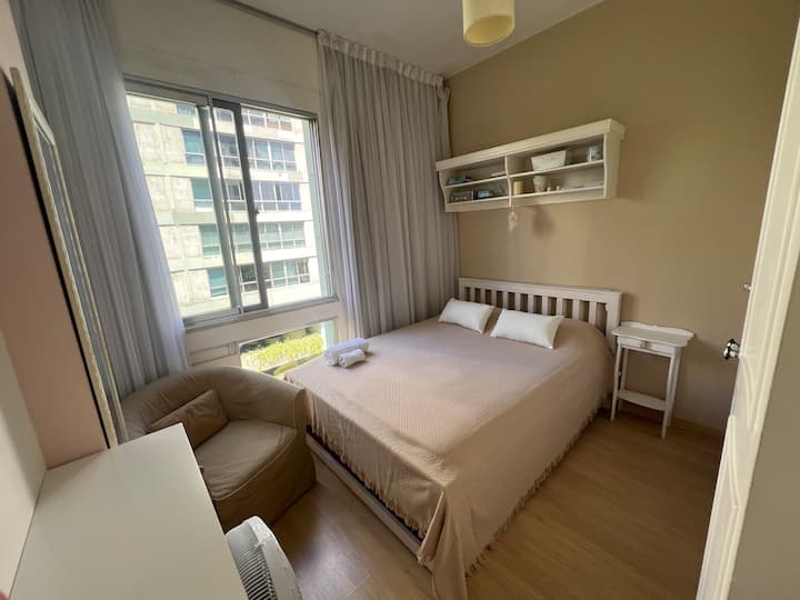 Quarto Privado Em Apê Compartilhado, Perto Do Mar! - Ipanema
