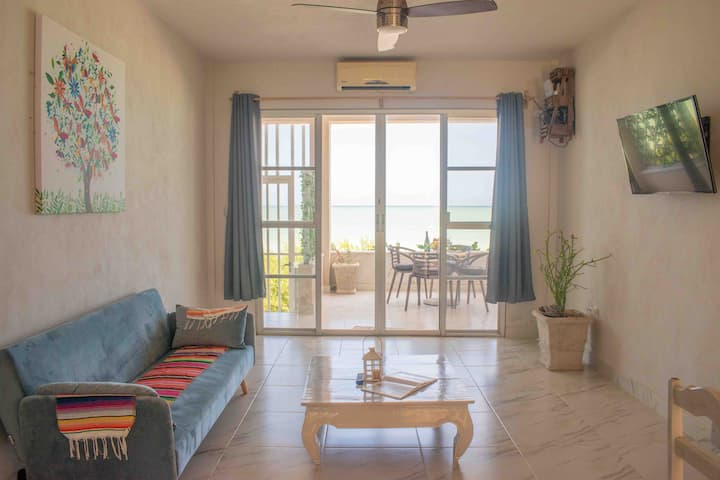 Beautiful 1br Beachfront Apartment - Yucatán