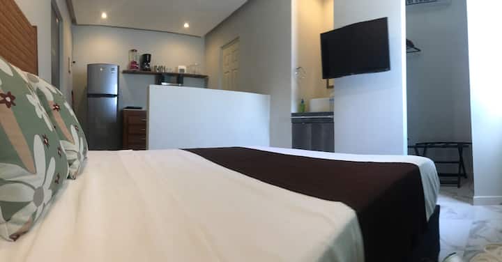 Stunning Loft Ac, Wi-fi 61mb, Kitchen, Bathroom - Cancún