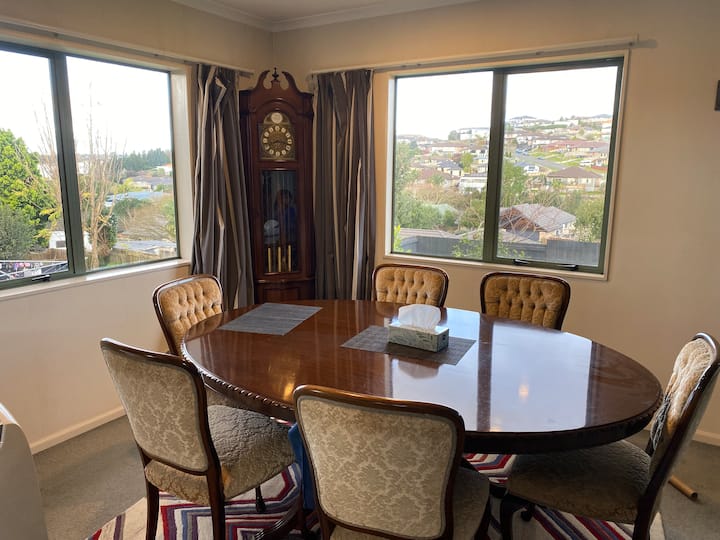 New Offer For May - Wake Up To A Beautiful View! - Tauranga