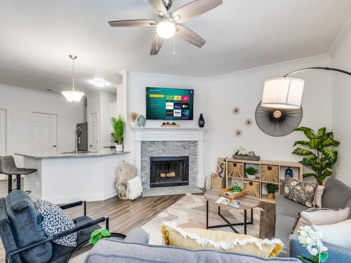 3br @ Prime Location! Modern+quiet+parks/sleep 6 - Frisco, TX