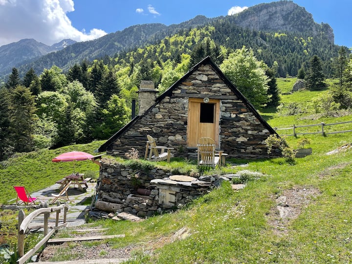 Chalet Bergerie.
Gîte Naturaliste. - Gèdre