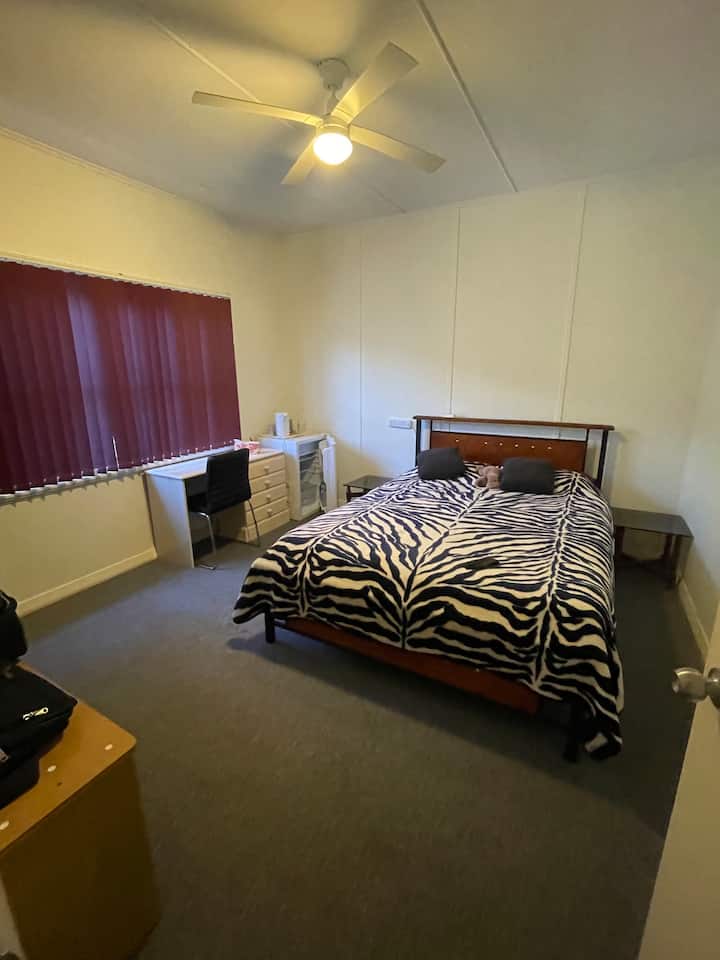 B&b Just Minutes To Town Centre - Inverell