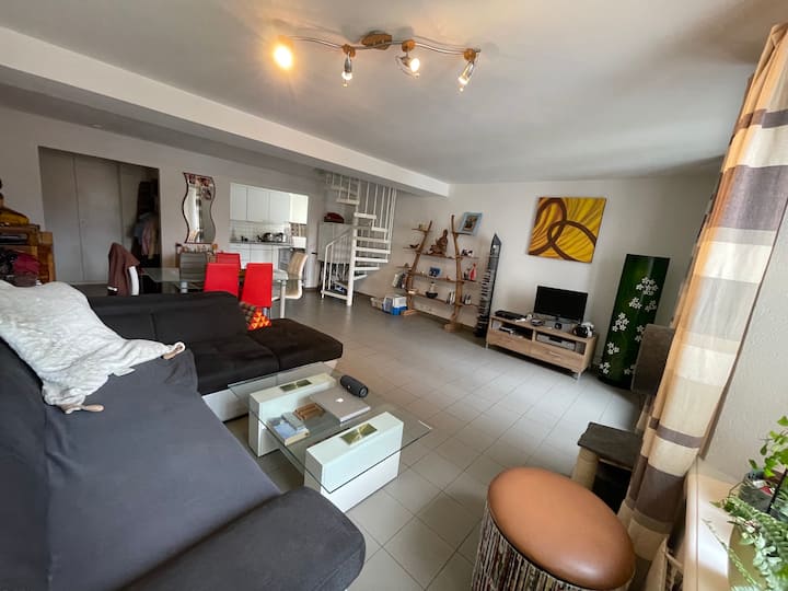 Picturesque Old Town Apartment - Champex-lac
