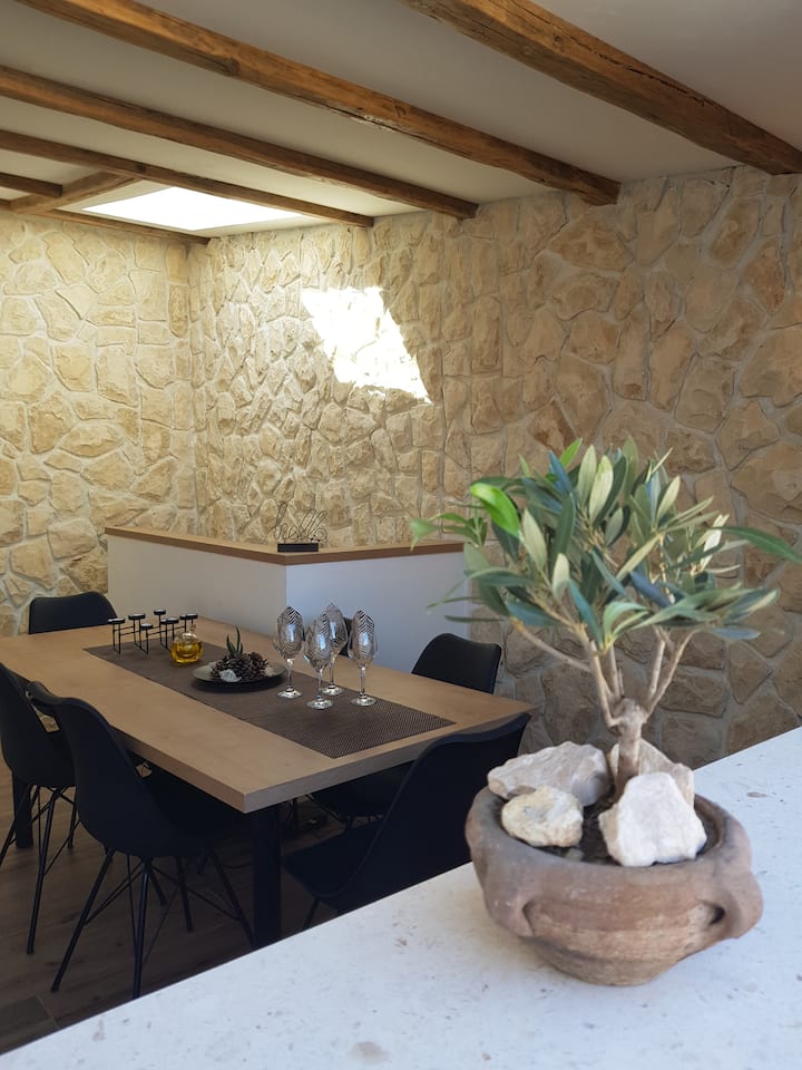 New Villa In Old Centre - Pag