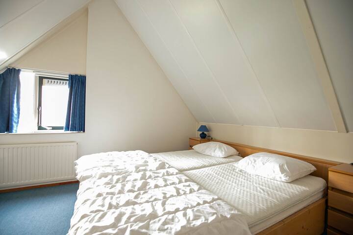 2 Slaapkamers, 1 Km Van Zee - Zoutelande