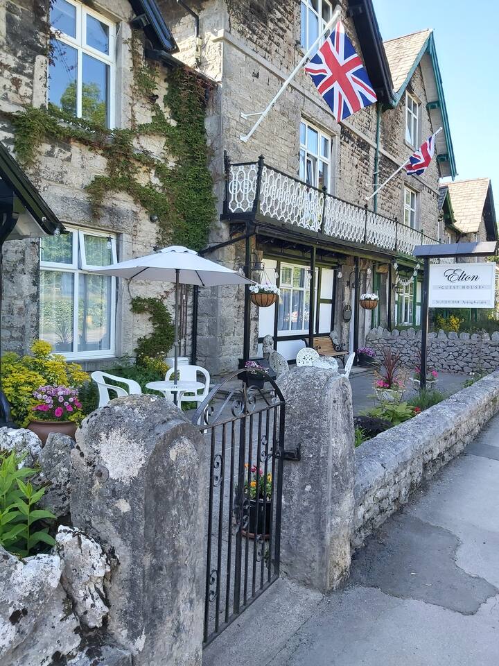 Elton Guest House - Grange-over-Sands