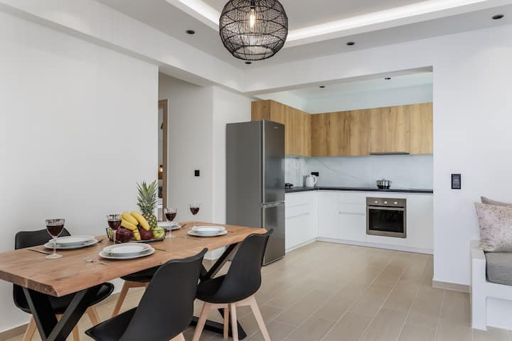 George's Apartments: Superior - Naxos