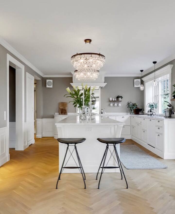 Unik Sort Landejendom (4 Vær) - Odense