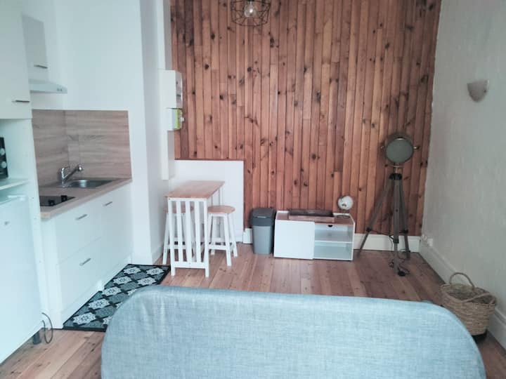 Joli Studio Centre Ville - Gannat